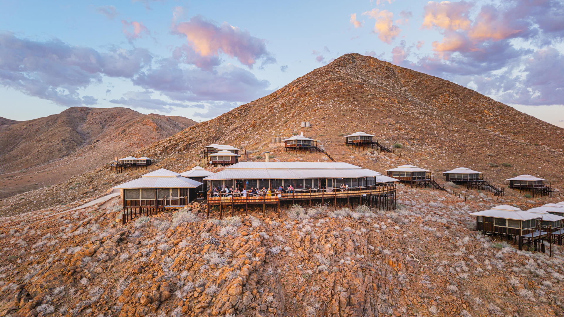 Moon Mountain Lodge | Luxury Stay Near Sossusvlei